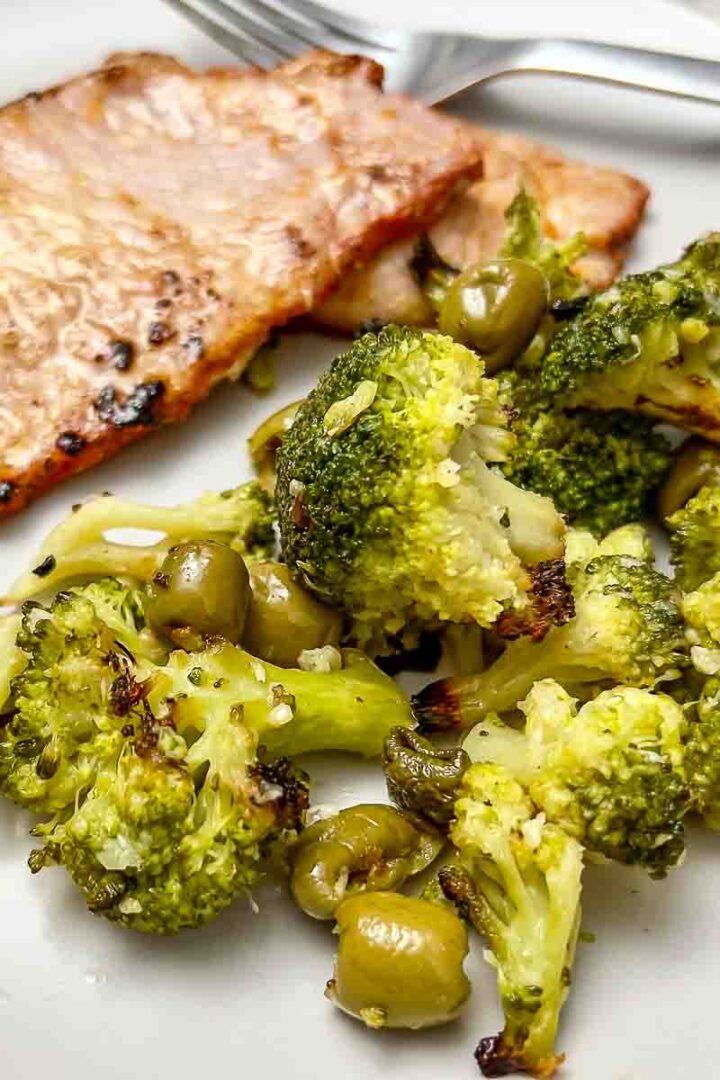Roasted Broccolini With Garlic And Lemon - Hello Savory Kitchen